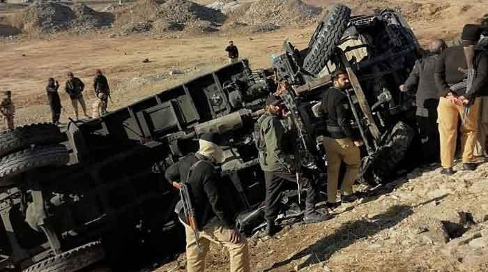 کوئٹہ: بلوچستان کانسٹیبلری کے ٹرک پر خود کش حملہ، 4 ہلاکتیں